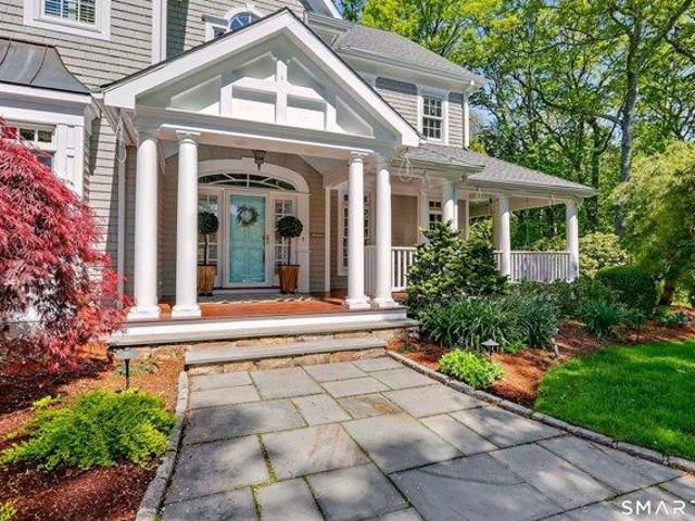 house with 5 bedroom, Trumbull CT DS102478513