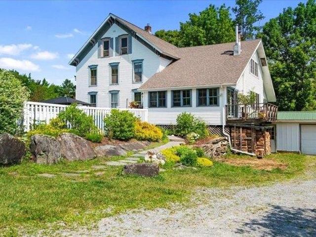 house with 5 bedroom, Underhill VT ES105160008