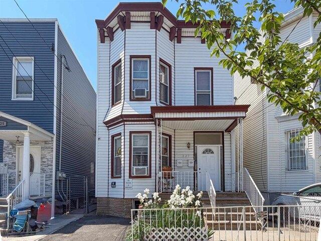 house with 5 bedroom, Union City NJ DS104150925