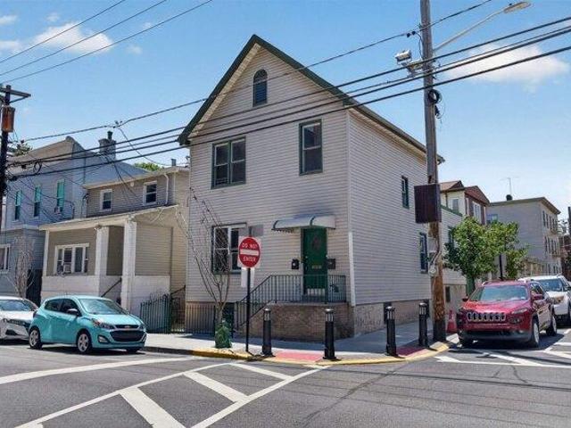house with 5 bedroom, Union City NJ DS104153165