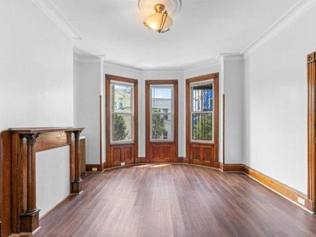 house with 5 bedroom, Union City NJ ES104603898