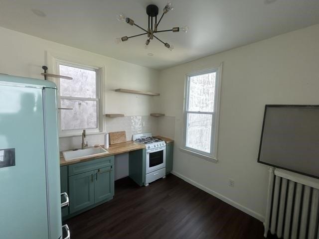 house with 5 bedroom, Union City NJ ES104809397