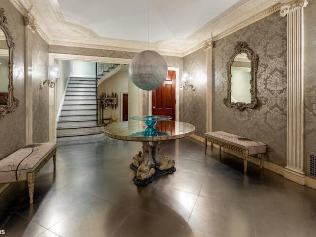house with 5 bedroom, Upper East Side NY DLS98817504