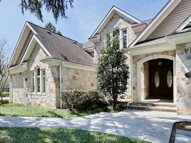 house with 5 bedroom, Upper Saddle River NJ DS101799650