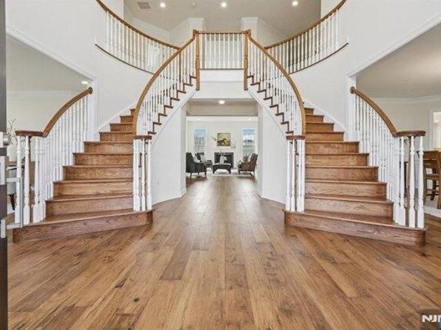house with 5 bedroom, Upper Saddle River NJ DS102216426