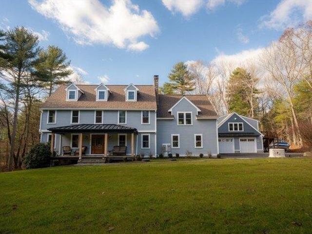 house with 5 bedroom, Upton MA DLS101748224