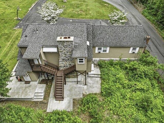 house with 5 bedroom, Upton MA ES104851263