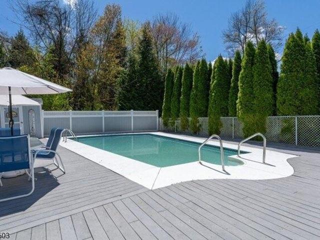 house with 5 bedroom, Vernon NJ DS104190606