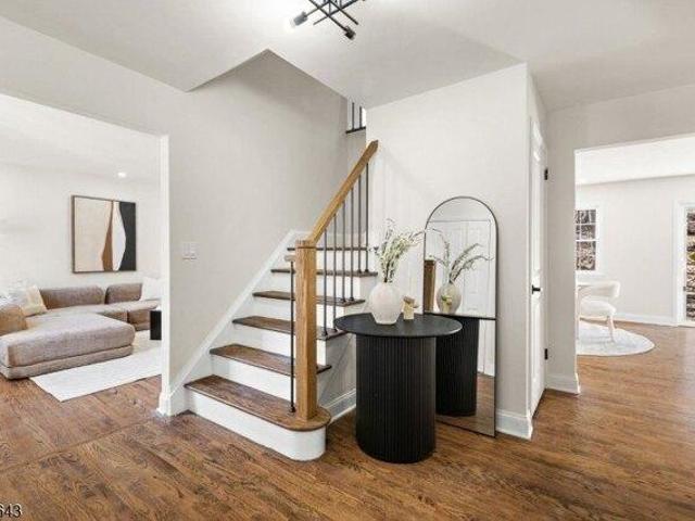 house with 5 bedroom, Verona NJ DLS102824393