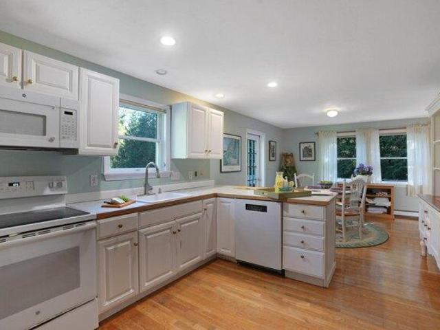 house with 5 bedroom, Vineyard Haven MA DS103016845