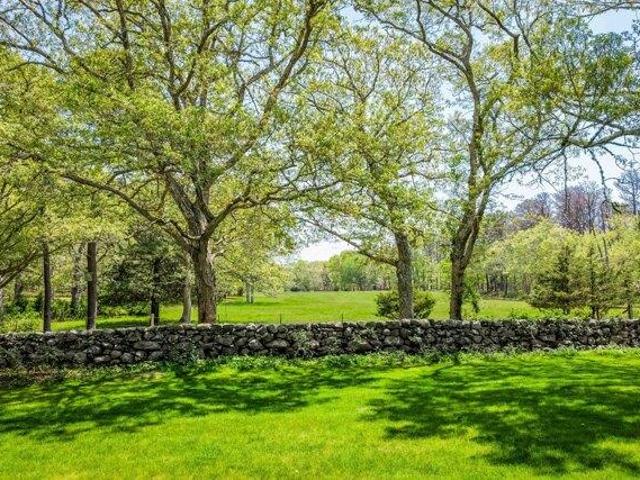 house with 5 bedroom, Vineyard Haven MA DS104263326