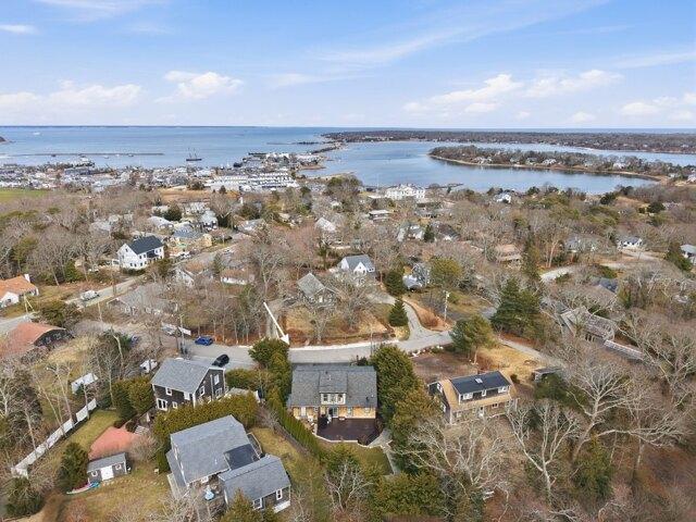 house with 5 bedroom, Vineyard Haven MA ES103161883