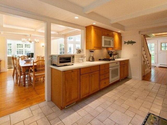 house with 5 bedroom, Vineyard Haven MA ES103221786
