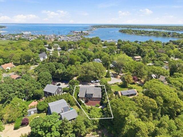 house with 5 bedroom, Vineyard Haven MA ES104541433
