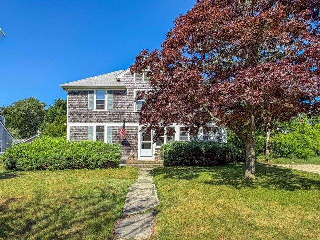 house with 5 bedroom, Vineyard Haven MA ES105190910