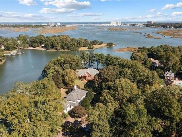 house with 5 bedroom, Virginia Beach VA ES103627757