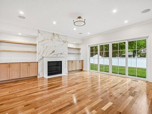 house with 5 bedroom, Wakefield MA DS102372022