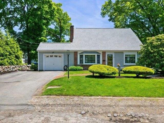 house with 5 bedroom, Wakefield MA ES103247307