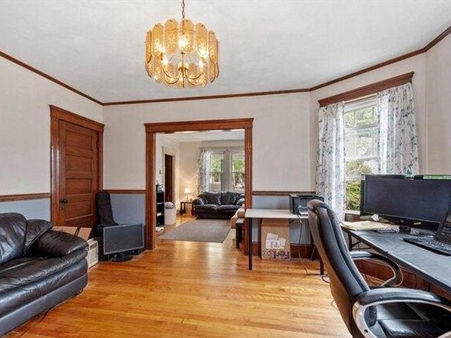 house with 5 bedroom, Wakefield MA ES105172908