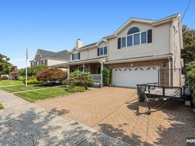 house with 5 bedroom, Wallington NJ ES105160100