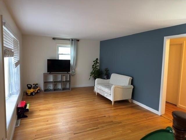 house with 5 bedroom, Warwick RI ES103928303