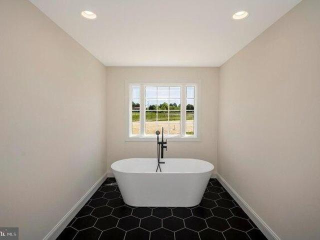 house with 5 bedroom, Warrenton VA ES103605313