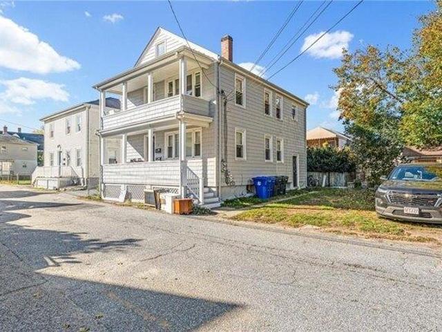 house with 5 bedroom, Warren RI DS102158230