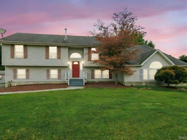 house with 5 bedroom, Washingtonville NY DLS102563709