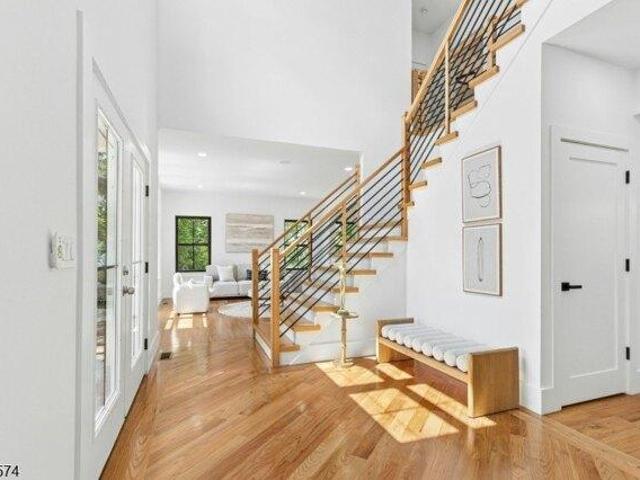 house with 5 bedroom, Watchung NJ ES105144411