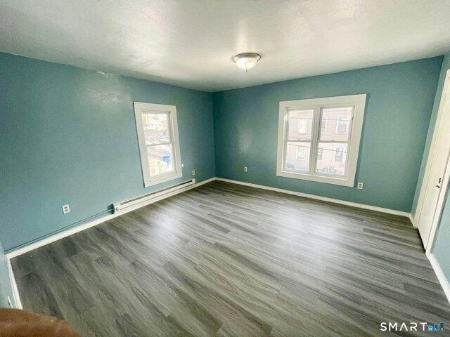 house with 5 bedroom, Waterbury CT DS103189870