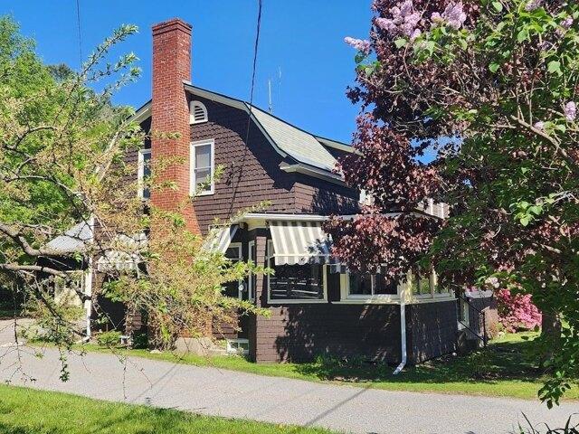 house with 5 bedroom, Waterbury VT DS104406415