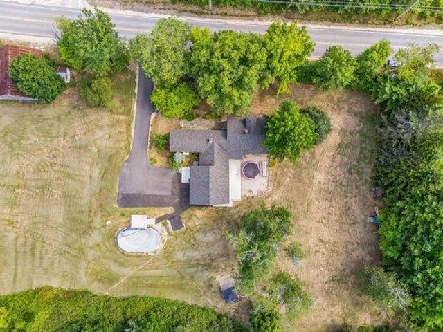 house with 5 bedroom, Waterboro ME ES104511756
