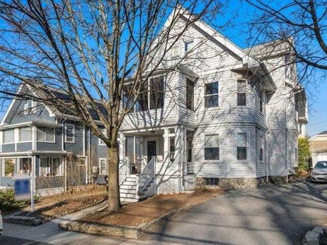 house with 5 bedroom, Watertown MA DS102635829