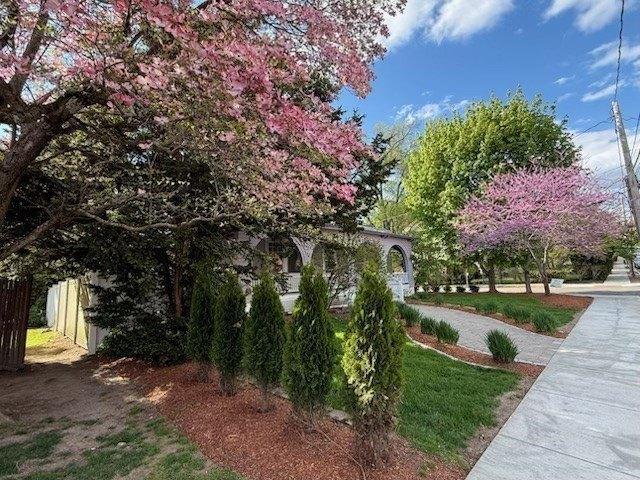 house with 5 bedroom, Watertown MA DS103073600