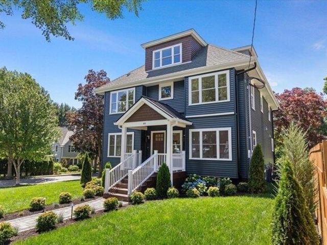 house with 5 bedroom, Watertown MA DS104262061