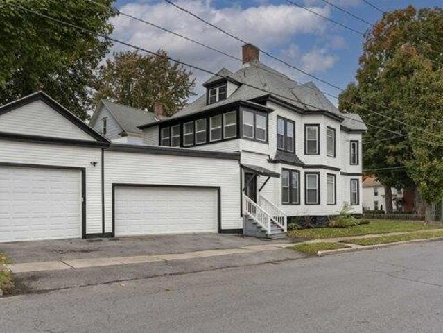 house with 5 bedroom, Watertown NY ES104906097