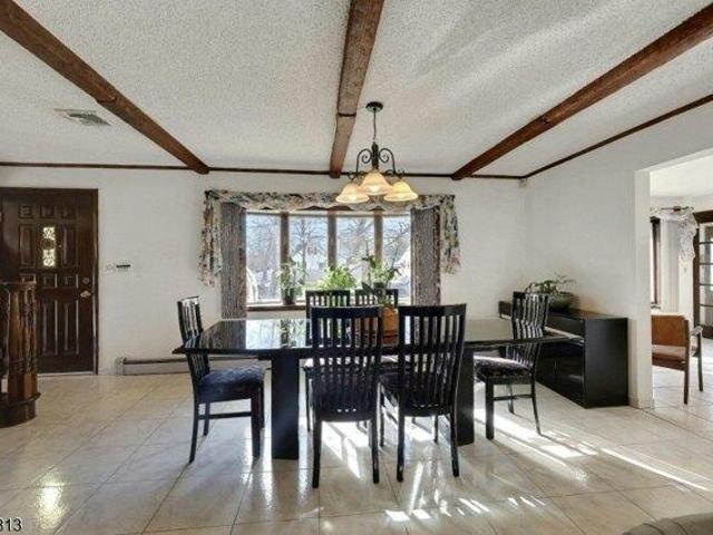 house with 5 bedroom, Wayne NJ DLS101706761