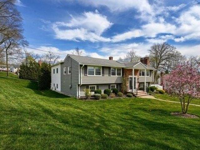 house with 5 bedroom, Wayne NJ DLS102279054