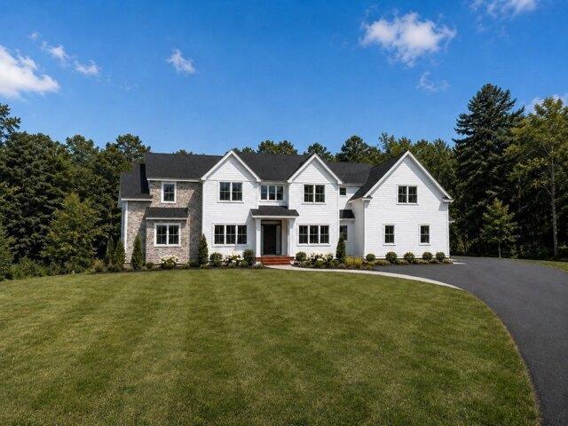 house with 5 bedroom, Wenham MA ES105610668