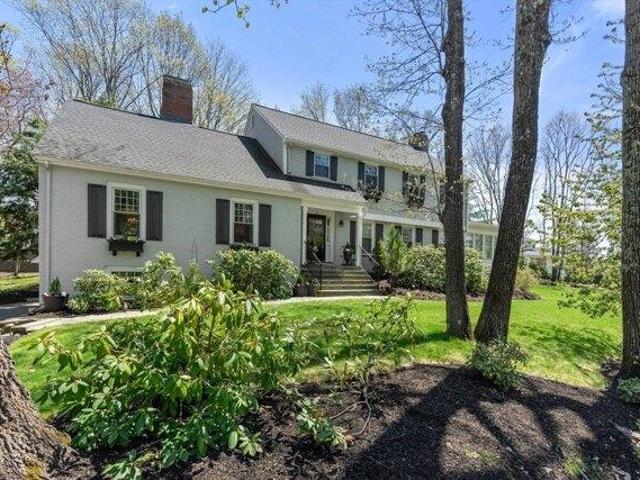 house with 5 bedroom, Wellesley MA DLS102762252