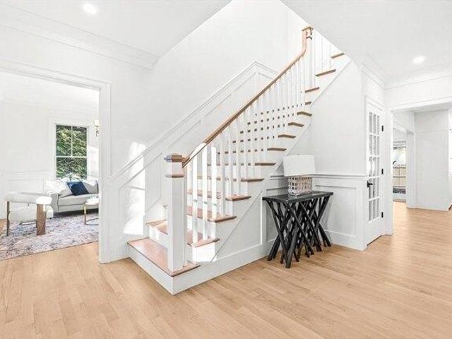house with 5 bedroom, Wellesley MA DLS102777349