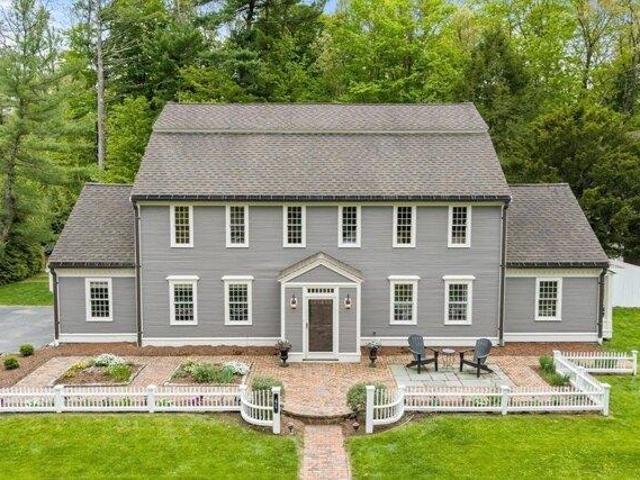 house with 5 bedroom, Wellesley MA DLS102779705