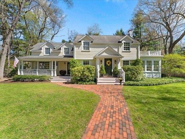 house with 5 bedroom, Wellesley MA DS102708343