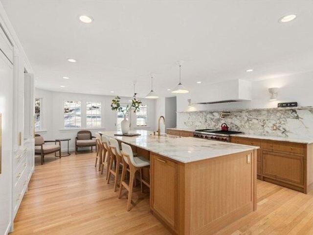 house with 5 bedroom, Wellesley MA ES103499165