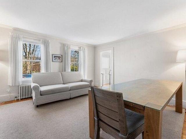 house with 5 bedroom, Wellesley MA ES103223350