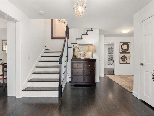 house with 5 bedroom, Wellesley MA ES103247514