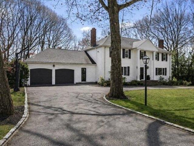 house with 5 bedroom, Wellesley MA ES104792333