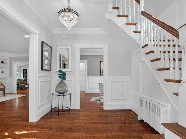 house with 5 bedroom, Wellesley MA ES104921484