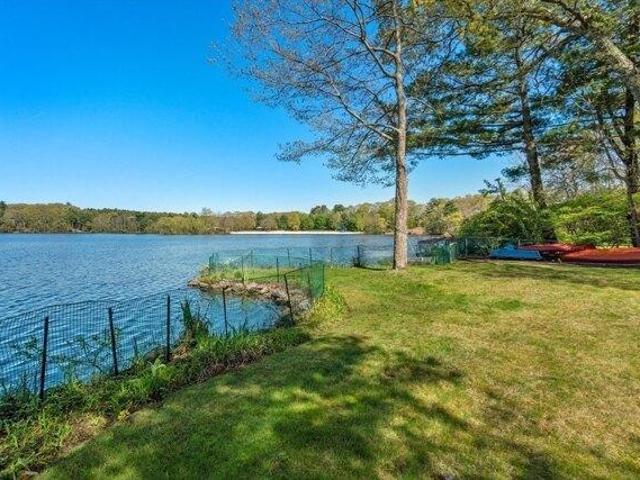 house with 5 bedroom, Wellesley MA ES105122933