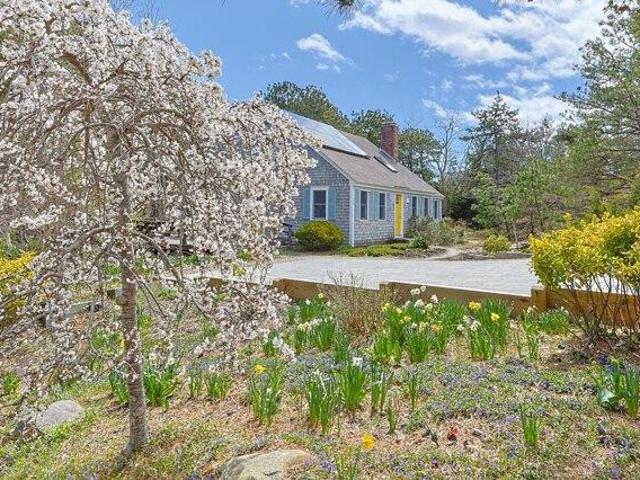 house with 5 bedroom, Wellfleet MA DLS102592576